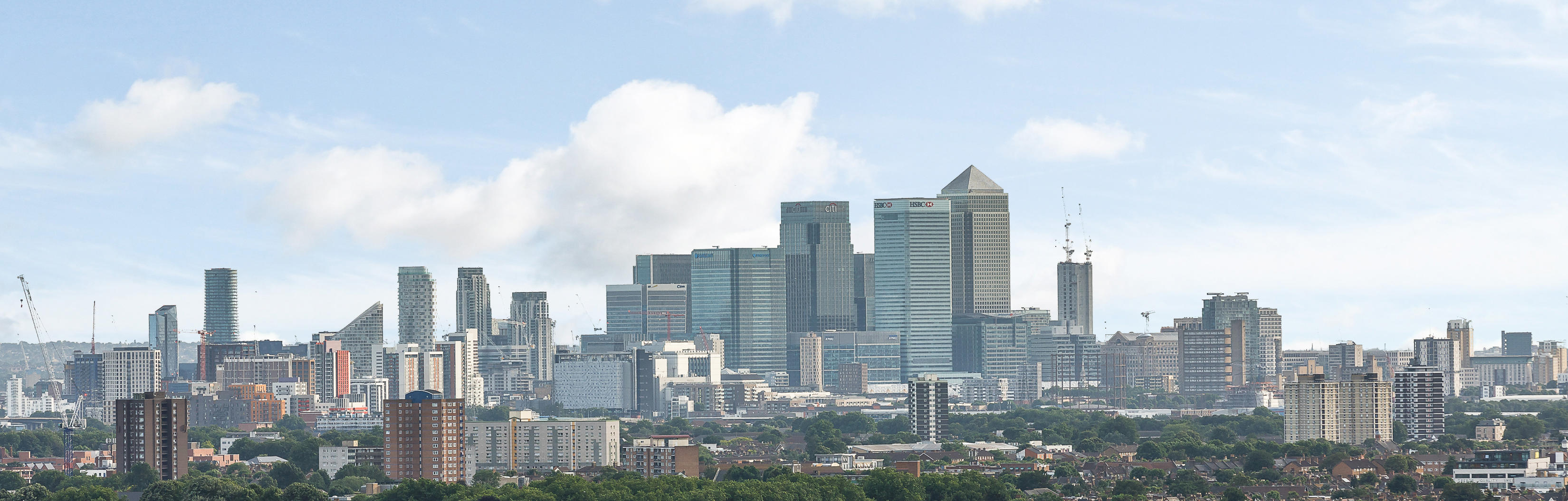 Explore Ilford, East London - Pioneer Point - 1&2 Bed Luxury Apartments